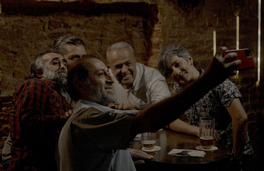 Rojbaş: Le film racontant l'histoire de 25 ans d'une pièce de théâtre ...