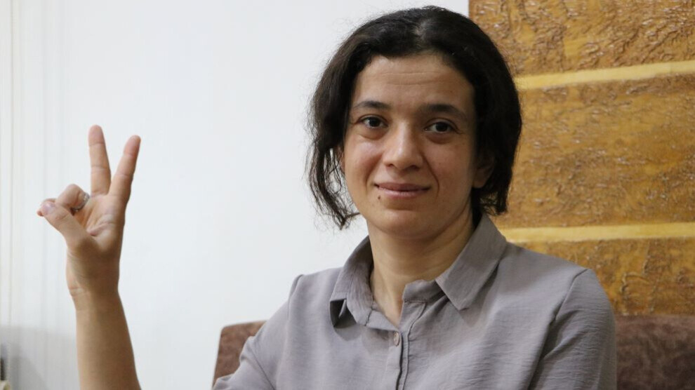 Sauvée des mains de DAECH après 8 ans d'esclavage, une jeune Yézidie ...