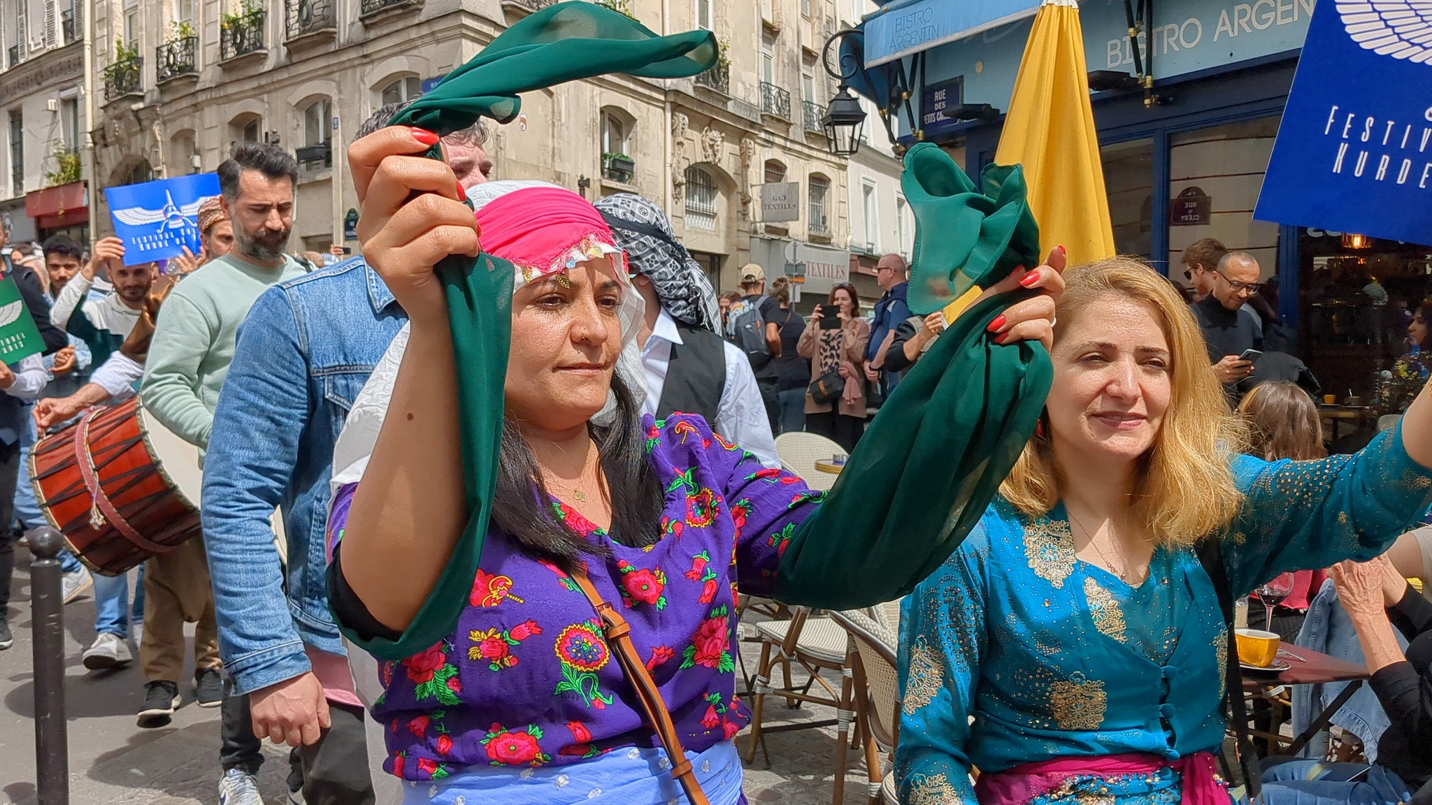 Coup d'envoi du 3e Festival culturel kurde de Paris – Kurdistan au féminin