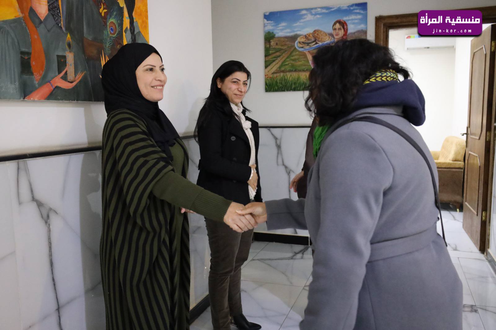 ROJAVA. Le Conseil des femmes reçoit une délégation de femmes ...